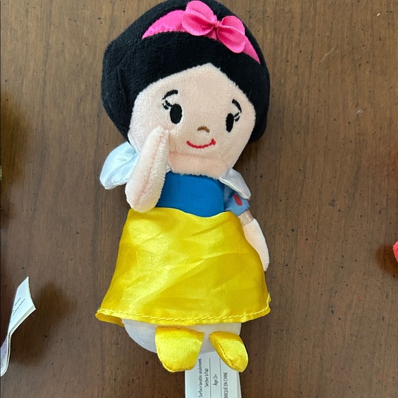 Disney | Toys | Disney Princess Plush Doll Set Includes Mulan Snow ...